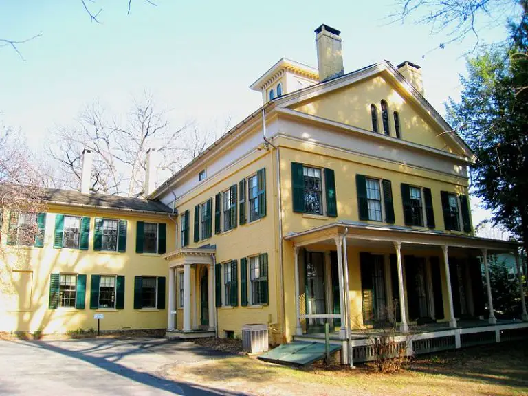 Louisa May Alcott’s Orchard House Facts - American History for Kids